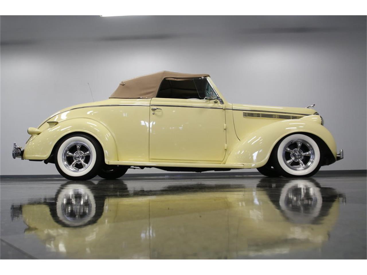 1938 Dodge D8 Convertible Coupe for Sale | ClassicCars.com | CC-1038833