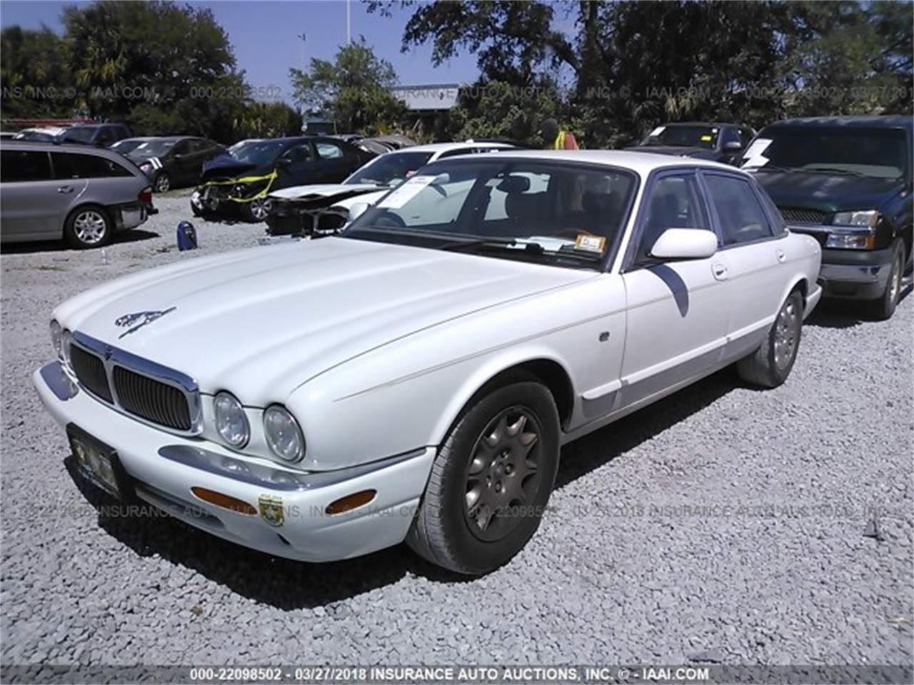 2000 Jaguar XJ8 for Sale | ClassicCars.com | CC-1080682