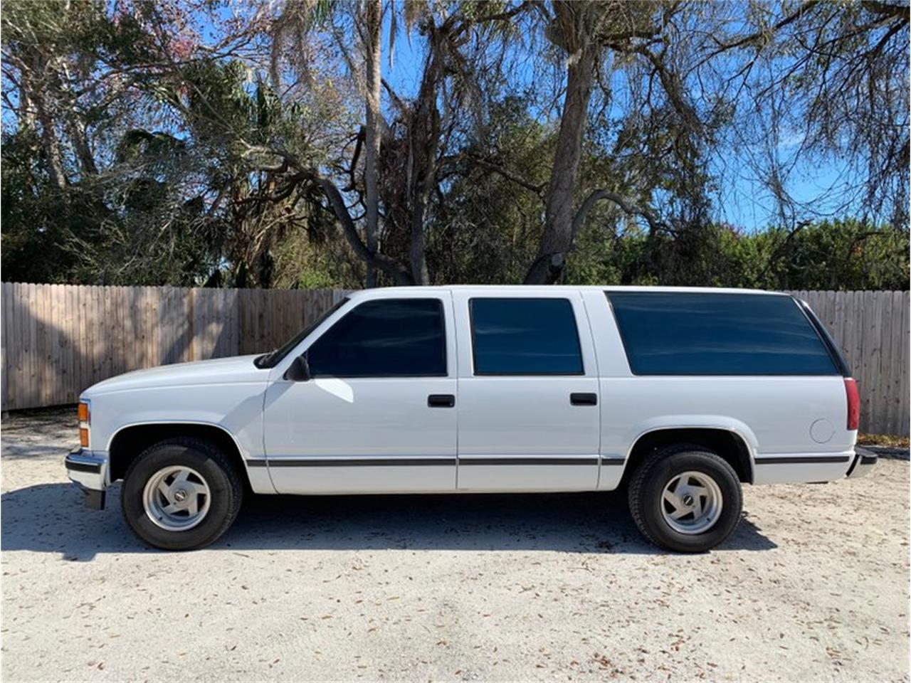 1993 Chevrolet Suburban for Sale | ClassicCars.com | CC-1188410