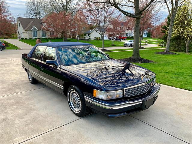 1994 Cadillac Sedan DeVille for Sale | ClassicCars.com | CC-1210365
