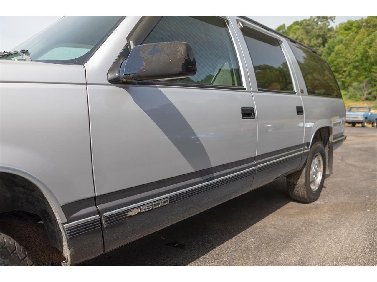 1993 Chevrolet Suburban for Sale | ClassicCars.com | CC-1215234