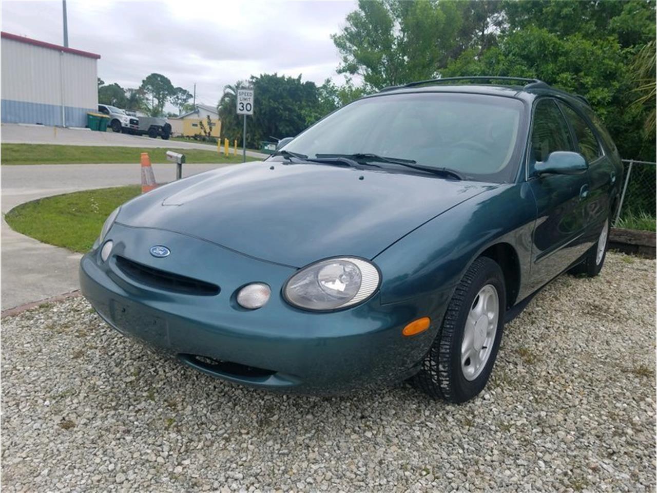 1996 Ford Taurus for Sale | ClassicCars.com | CC-1236189