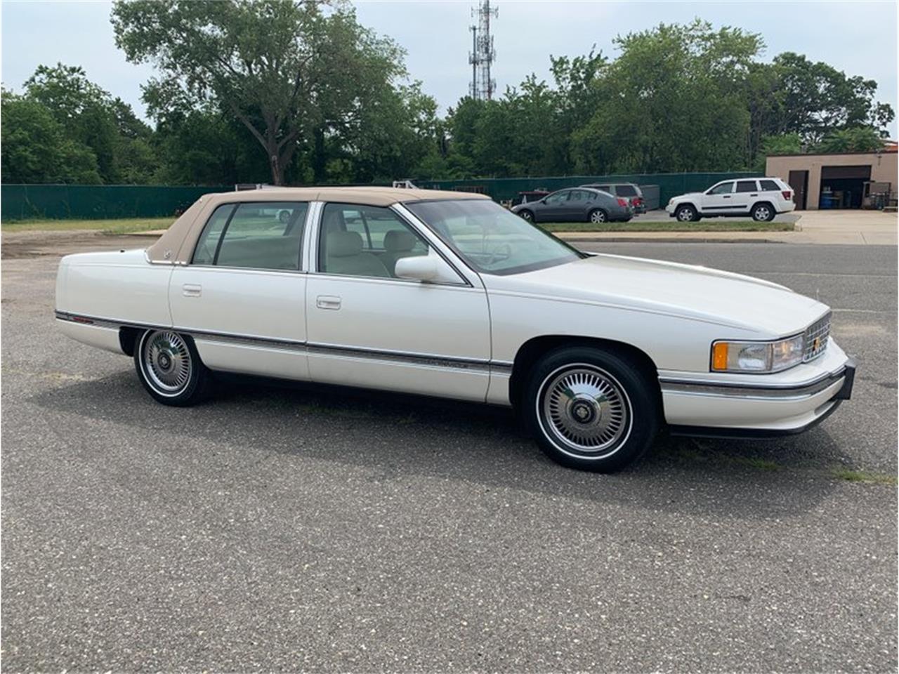 1995 Cadillac DeVille for Sale | ClassicCars.com | CC-1244618