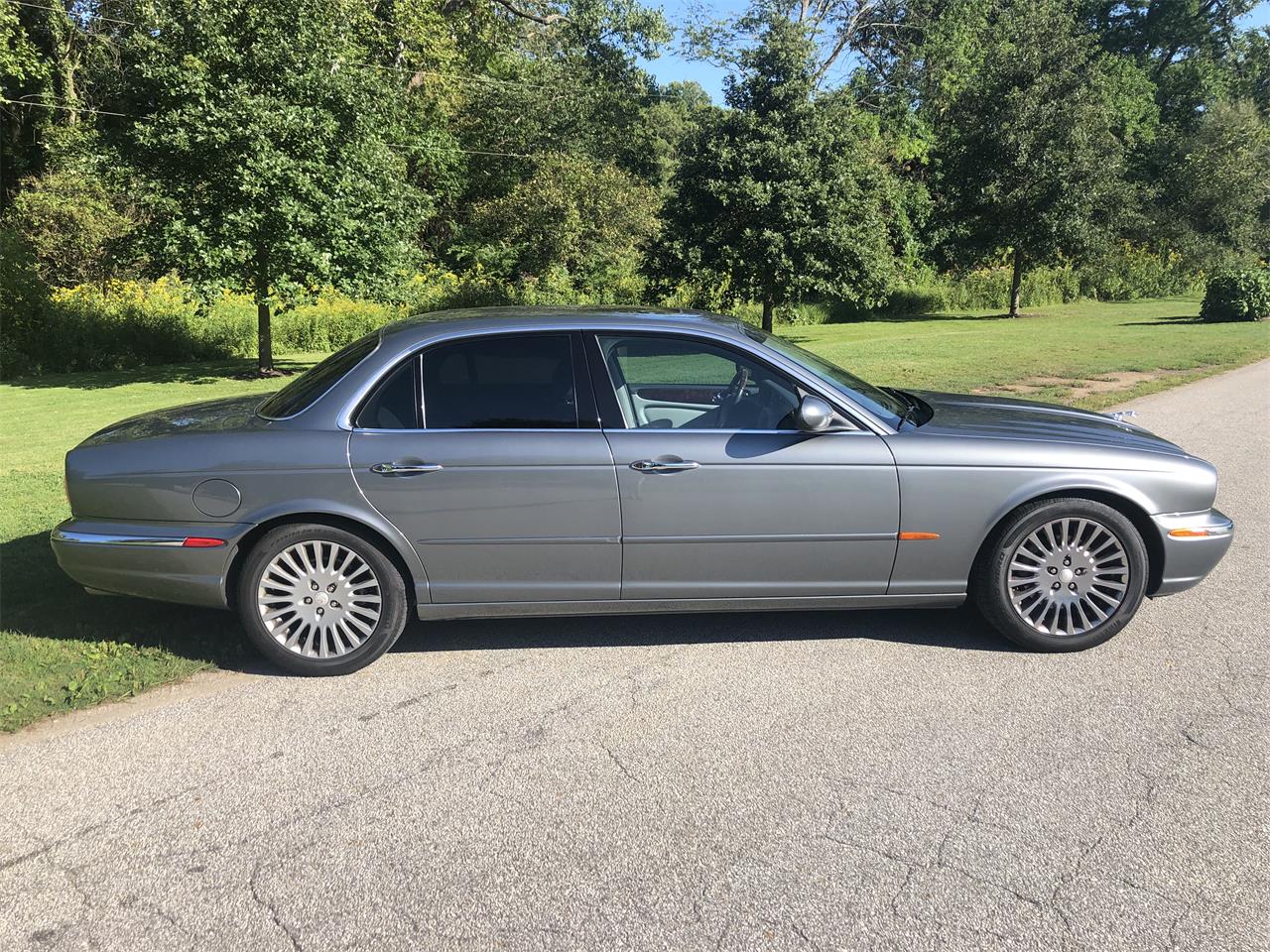 2004 Jaguar XJ8 for Sale | ClassicCars.com | CC-1258882