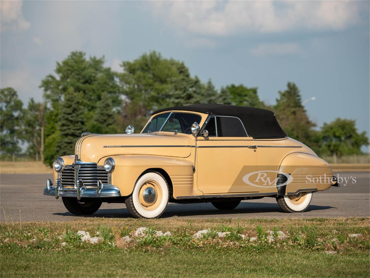 1941 Pontiac Deluxe 6 for Sale | ClassicCars.com | CC-1373313