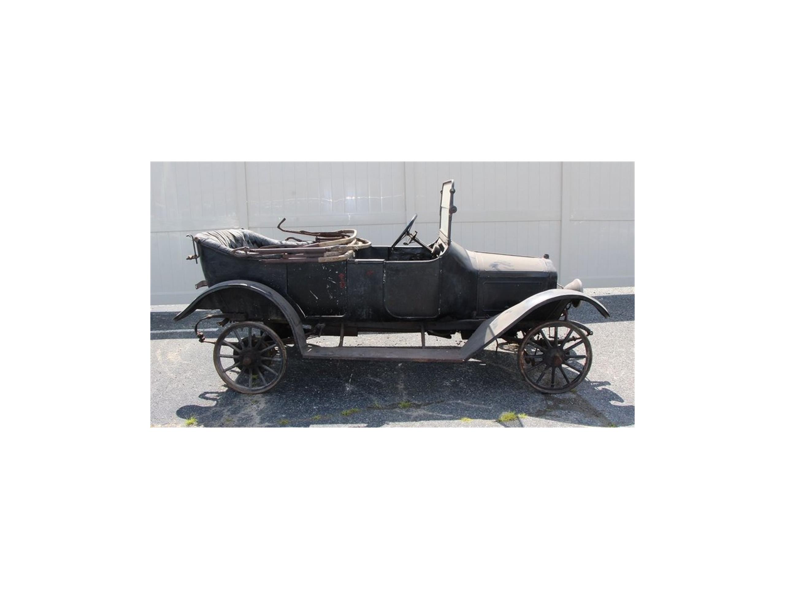 1915 Maxwell 25 Touring Sedan for Sale | ClassicCars.com | CC-1382579