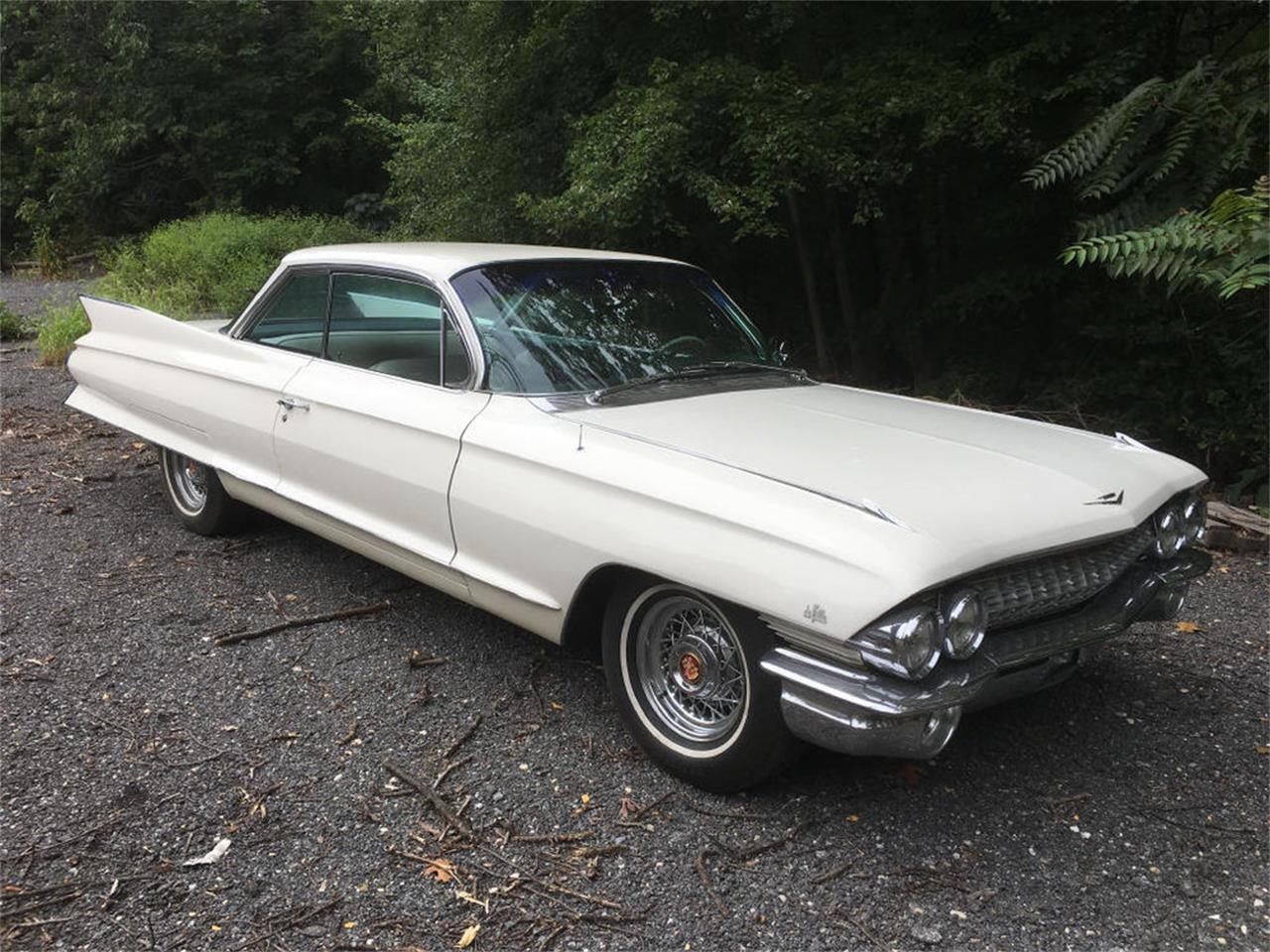 1961 Cadillac Coupe DeVille for Sale | ClassicCars.com | CC-1537986