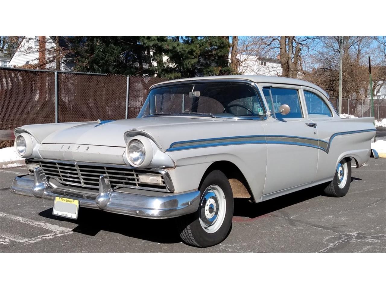 1957 Ford Custom 300 for Sale | ClassicCars.com | CC-1563473