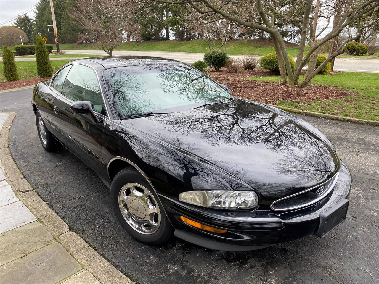 1996 Buick Riviera for Sale | ClassicCars.com | CC-1585934