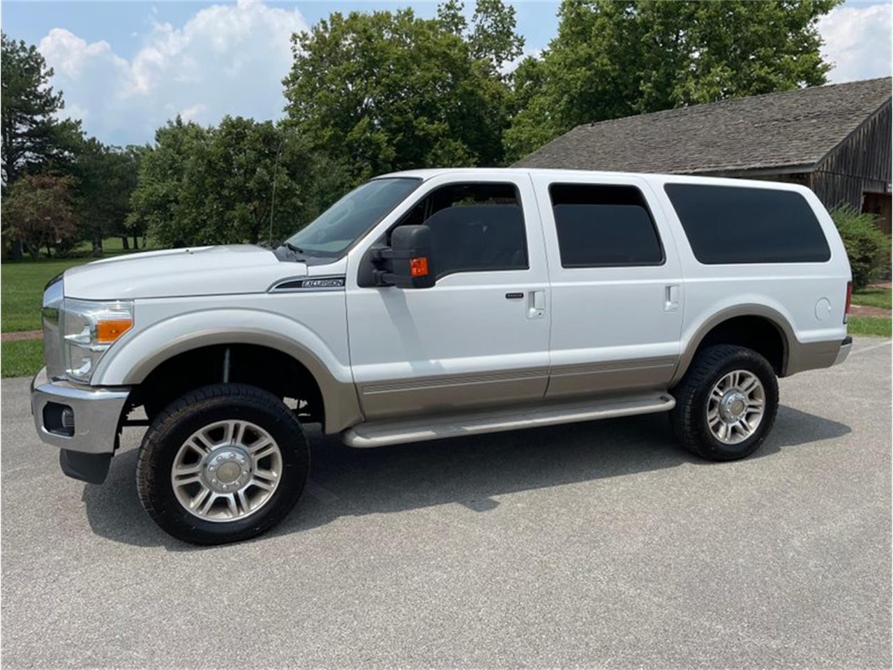 2004 Ford Excursion for Sale | ClassicCars.com | CC-1654624