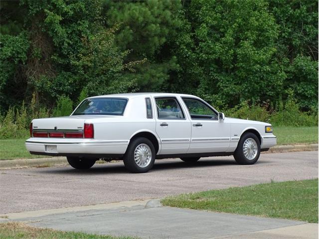 1995 Lincoln Town Car for Sale | ClassicCars.com | CC-1657879