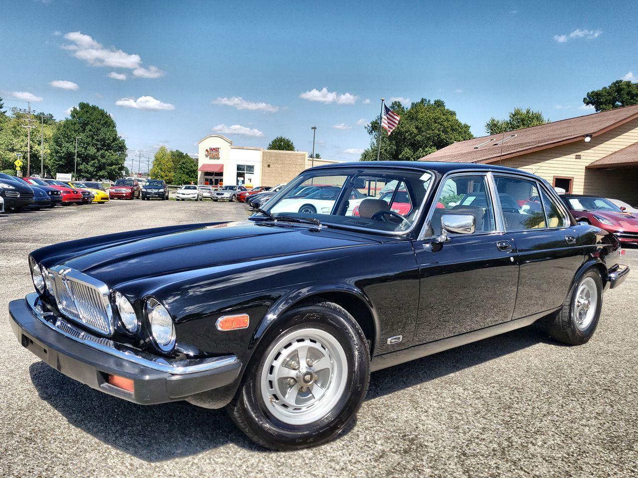 1986 Jaguar XJ6 for Sale | ClassicCars.com | CC-1666325