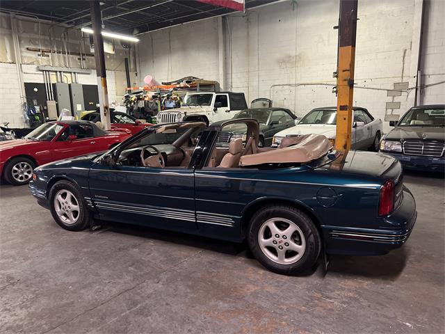 1995 Oldsmobile Cutlass Supreme for Sale | ClassicCars.com | CC-1666408