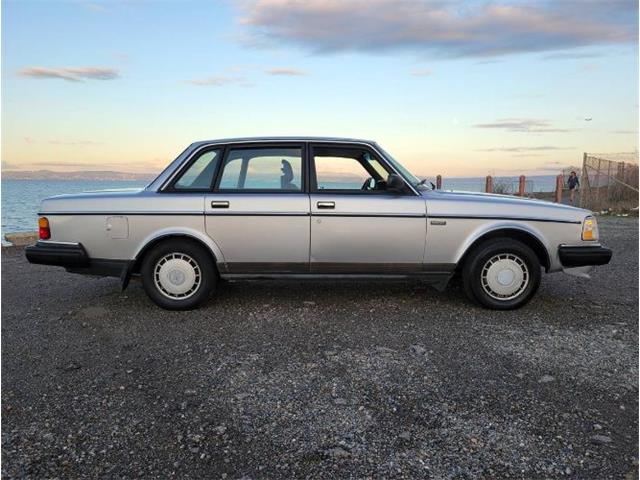 1986 Volvo 240 for Sale | ClassicCars.com | CC-1673314