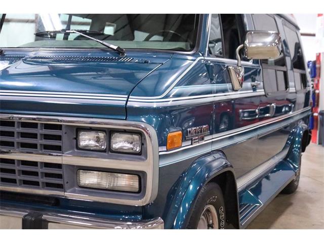1993 Chevrolet G20 for Sale | ClassicCars.com | CC-1670061