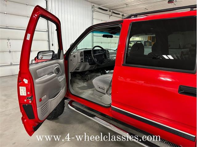 1995 Chevrolet Suburban for Sale | ClassicCars.com | CC-1711800