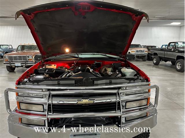 1995 Chevrolet Suburban for Sale | ClassicCars.com | CC-1711800