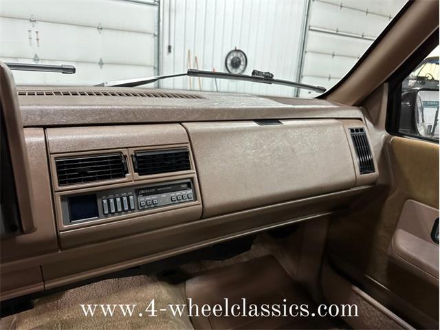 1993 GMC Suburban for Sale | ClassicCars.com | CC-1715450