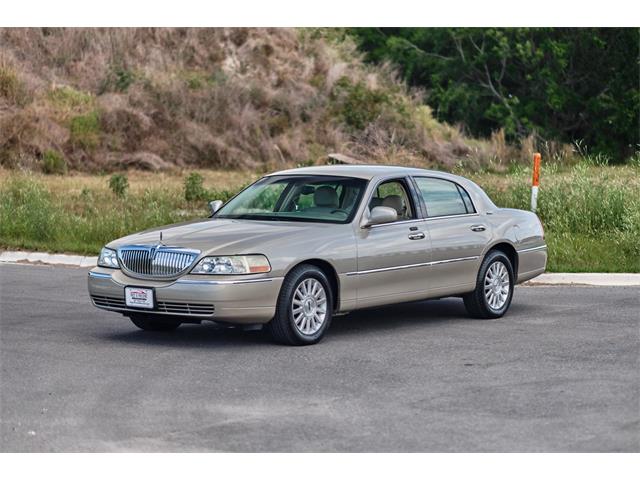 2004 Lincoln Town Car for Sale | ClassicCars.com | CC-1710747