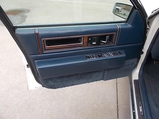 1992 Cadillac DeVille for Sale | ClassicCars.com | CC-1726263