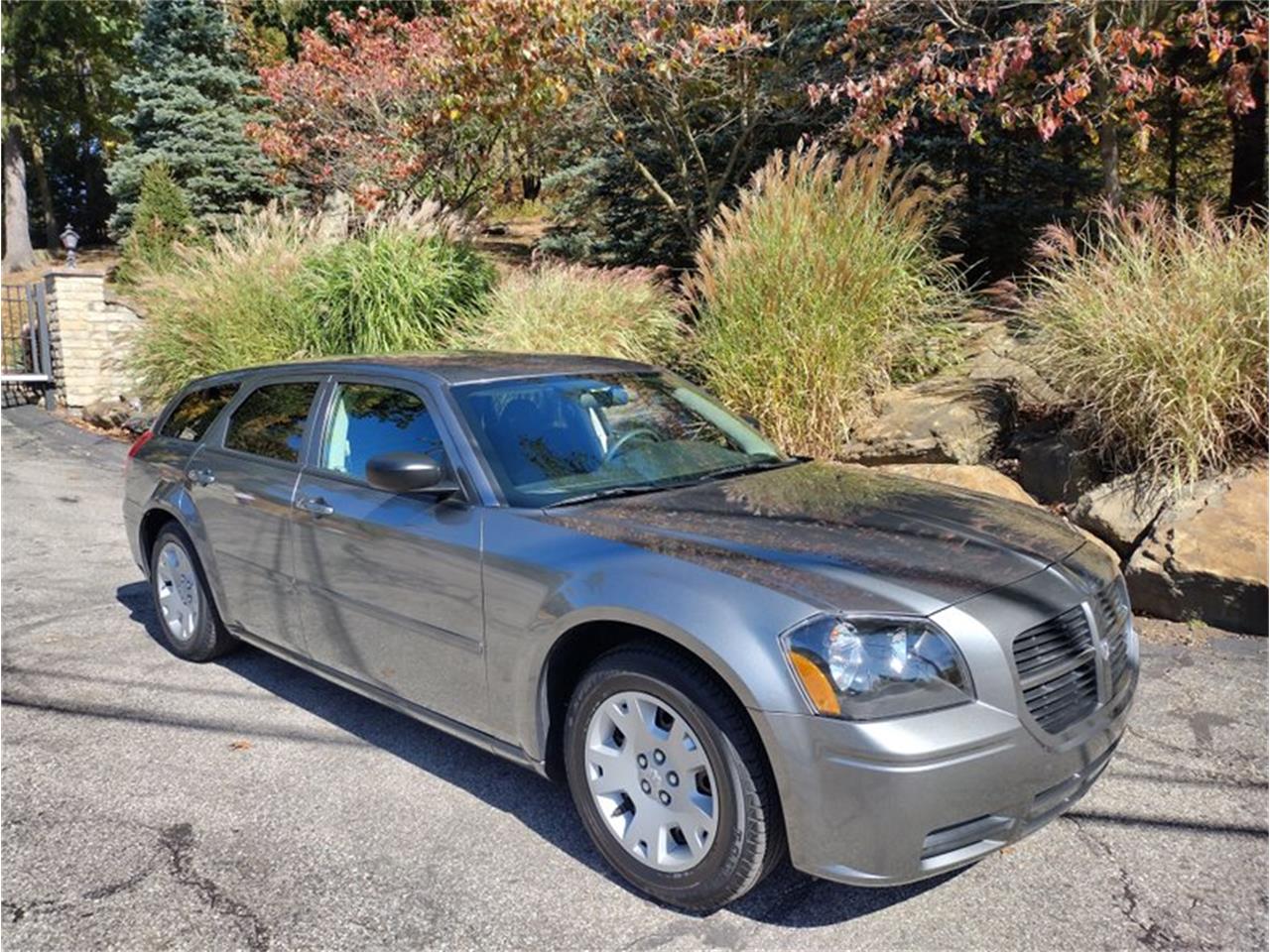 2005 Dodge Magnum For Sale
