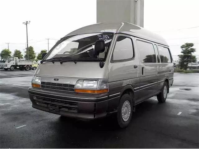 Toyota Hiace Chicago