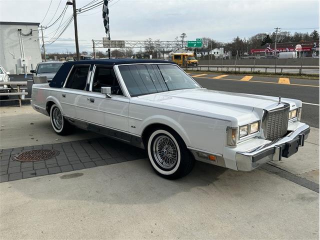 1986 Lincoln Town Car for Sale | ClassicCars.com | CC-1794958