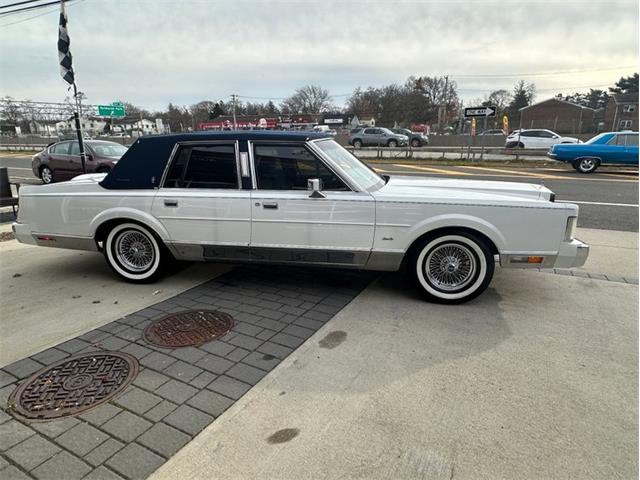 1986 Lincoln Town Car for Sale | ClassicCars.com | CC-1794958