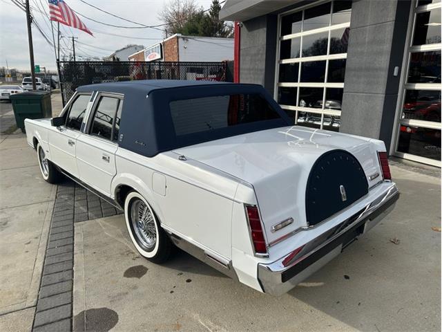 1986 Lincoln Town Car for Sale | ClassicCars.com | CC-1805468