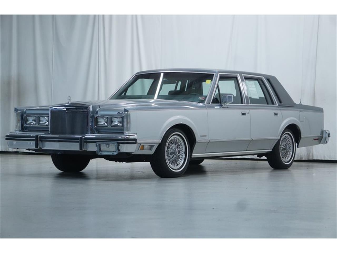 1983 Lincoln Town Car for Sale | ClassicCars.com | CC-1814320