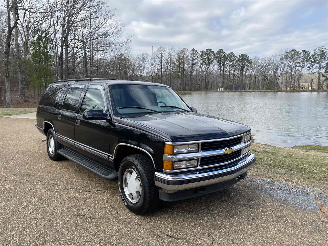 1999 Chevy Suburban For Sale