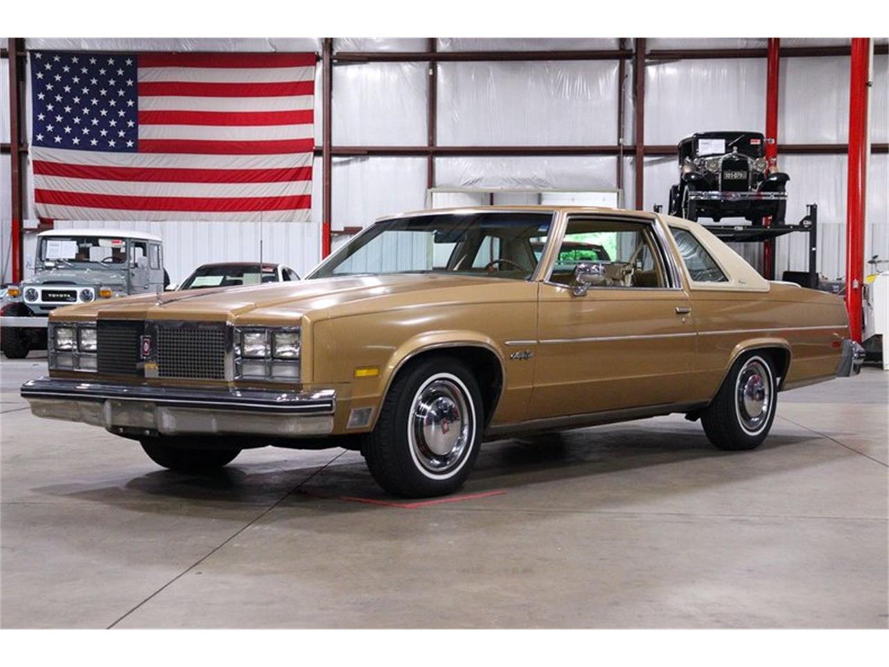 1977 98 Oldsmobile