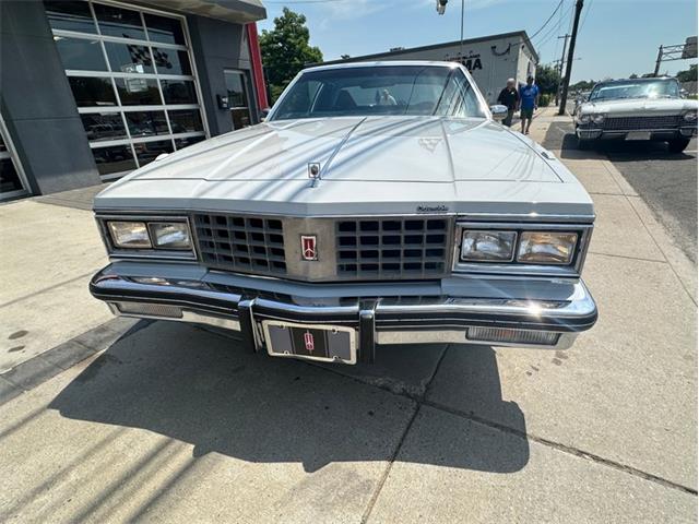 1982 Oldsmobile 98 for Sale | ClassicCars.com | CC-1858742
