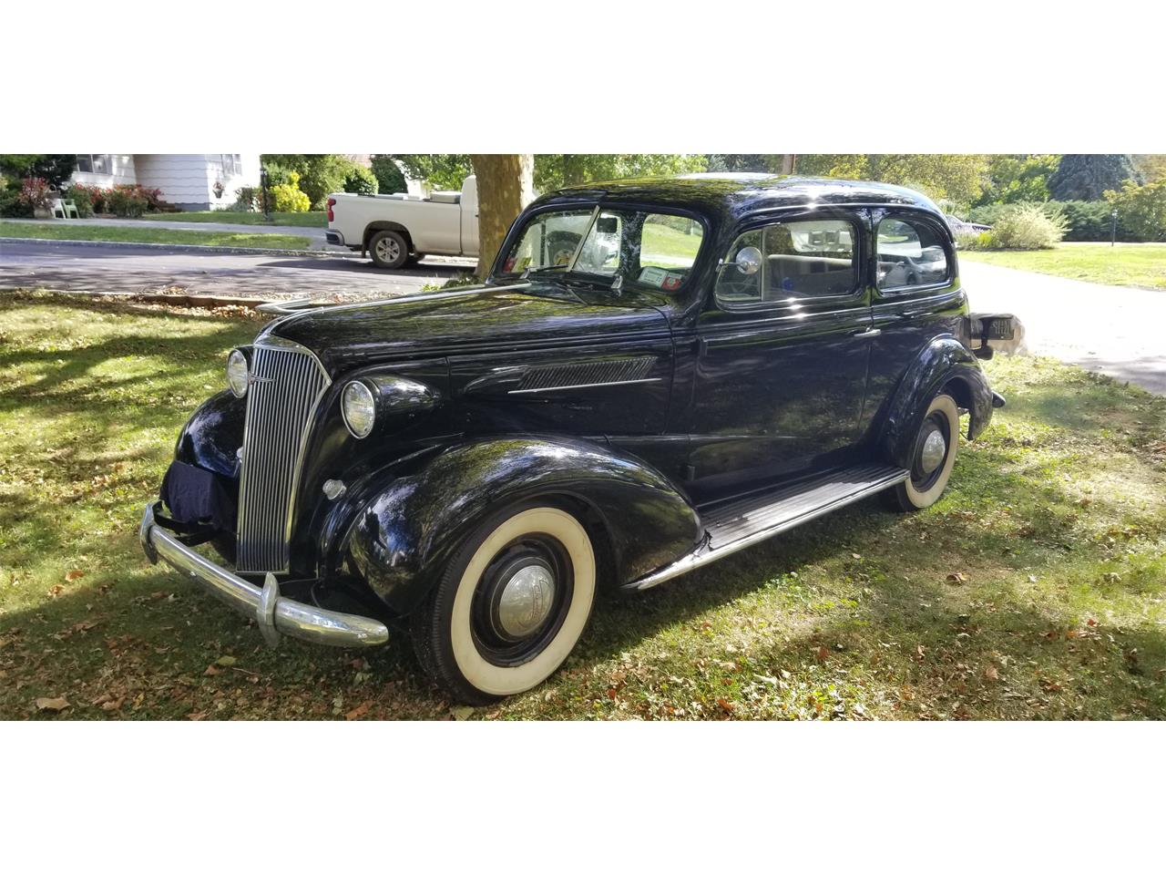 1937 Chevy Master Deluxe Lot 2D – 1937 Chevrolet Master Sedan