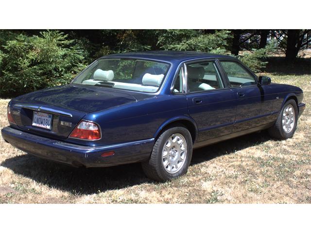 2000 Jaguar XJ8 for Sale | ClassicCars.com | CC-1874844
