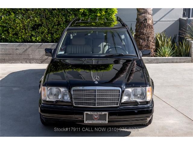 1995 Mercedes-Benz E320 for Sale | ClassicCars.com | CC-1876278