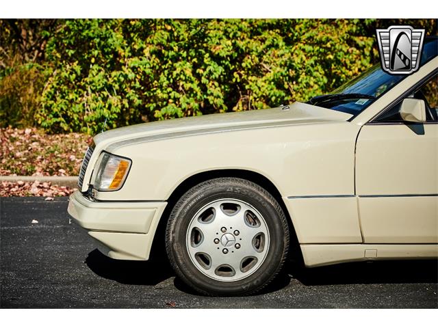 1994 Mercedes-Benz E320 for Sale | ClassicCars.com | CC-1878305