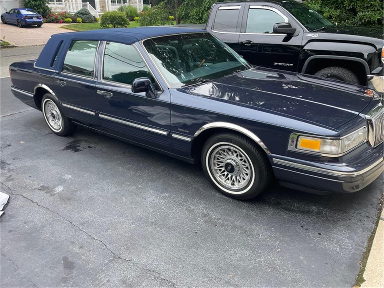 1997 Lincoln Town Car for Sale | ClassicCars.com | CC-1885490