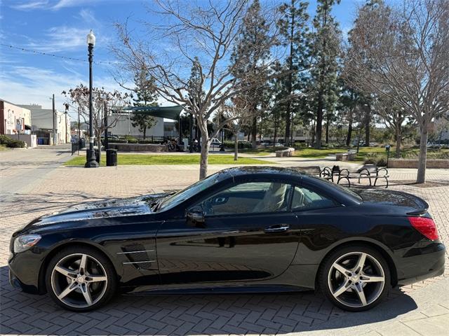 2017 Mercedes-Benz SL550 for Sale | ClassicCars.com | CC-1888041
