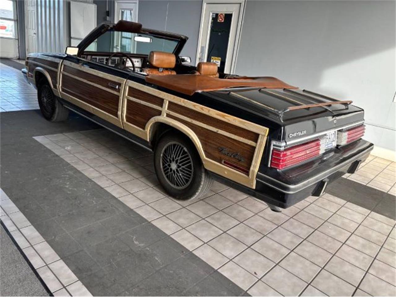 1983 Chrysler LeBaron for Sale | ClassicCars.com | CC-1931682