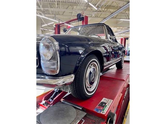 1968 Mercedes-Benz 280 for Sale | ClassicCars.com | CC-1937042