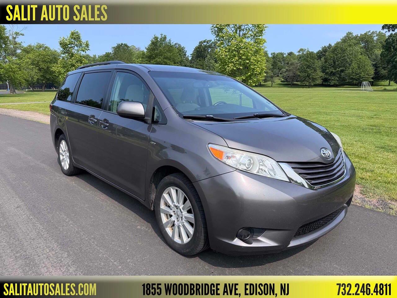 2017 Toyota Sienna for Sale | ClassicCars.com | CC-1961890
