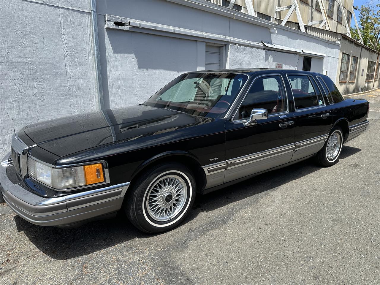 1990 Lincoln Town Car for Sale | ClassicCars.com | CC-1975980