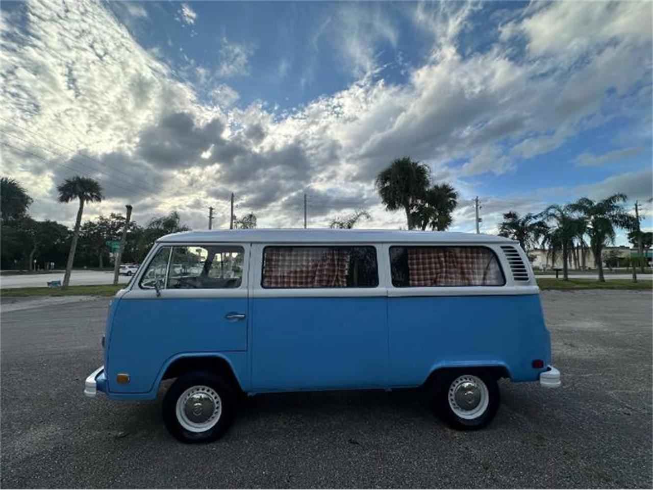 1973 Volkswagen Bus for Sale | ClassicCars.com | CC-1992867