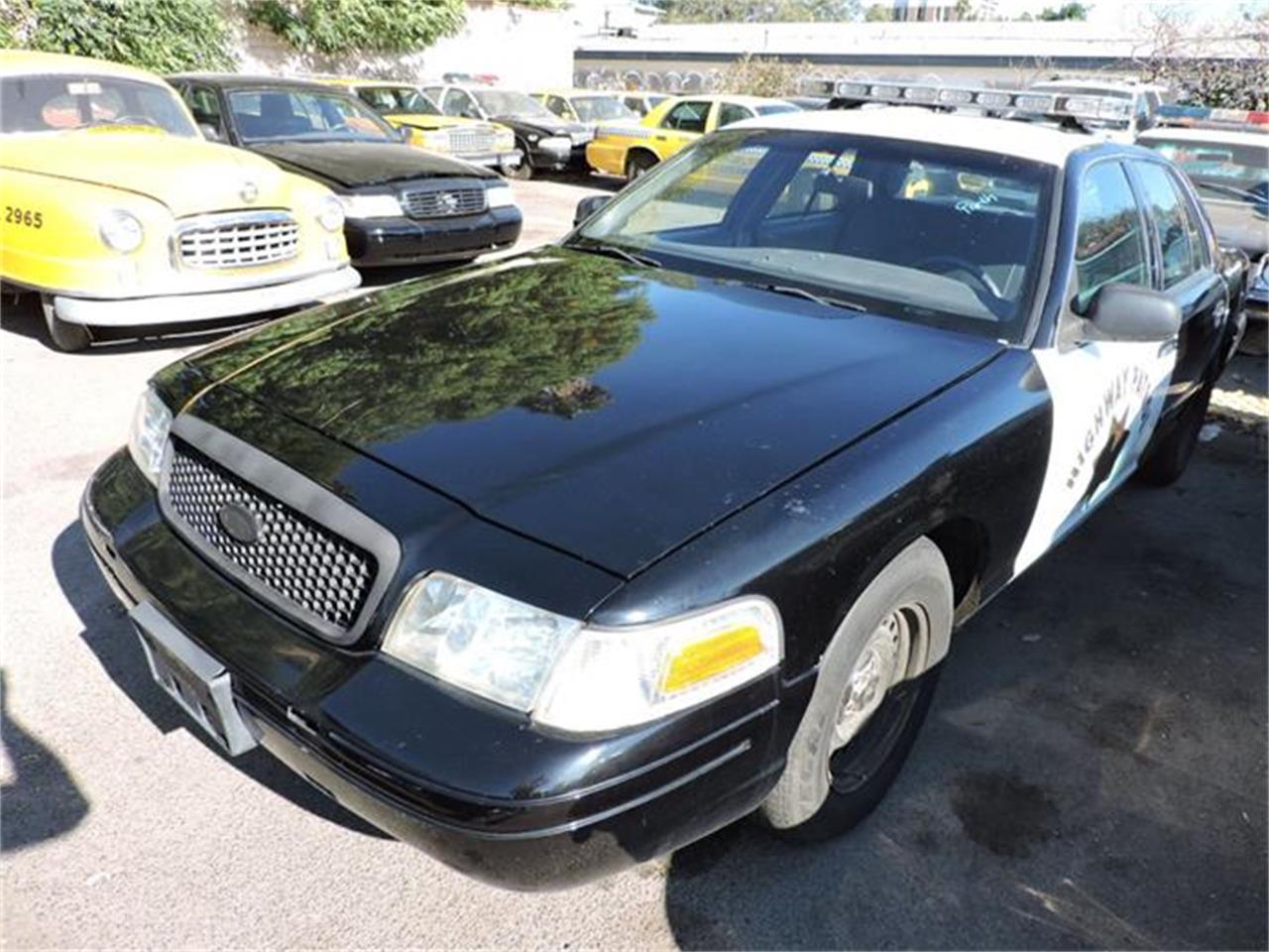 2001 Ford Crown Victoria for Sale | ClassicCars.com | CC-884867