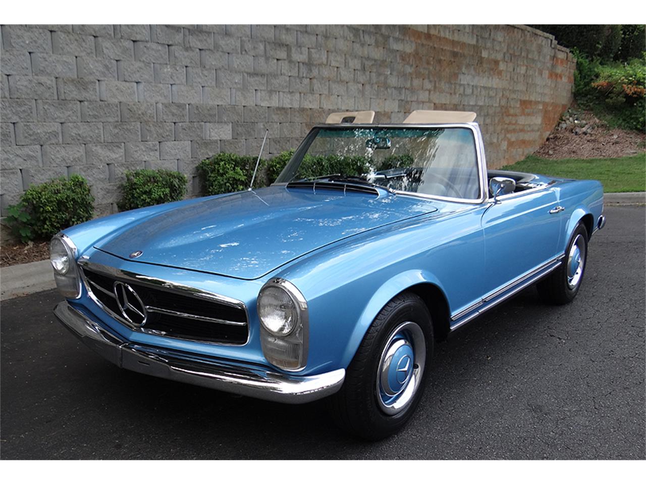 1965 Mercedes-Benz 230SL for Sale | ClassicCars.com | CC-896149