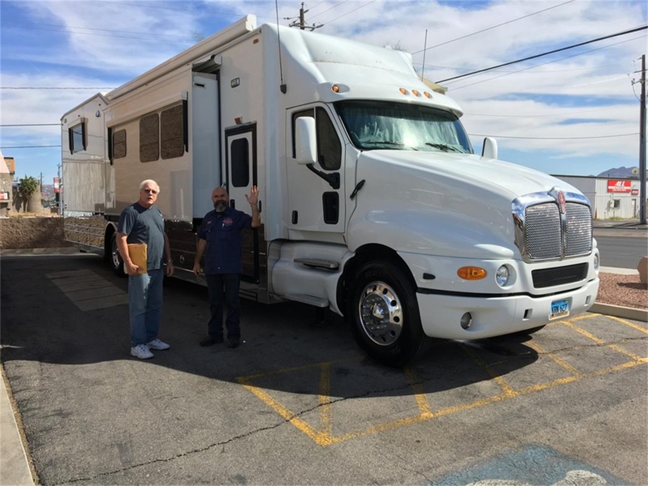 2006 Kenworth T2000 with KINGSLEY COACH for Sale | ClassicCars.com | CC ...