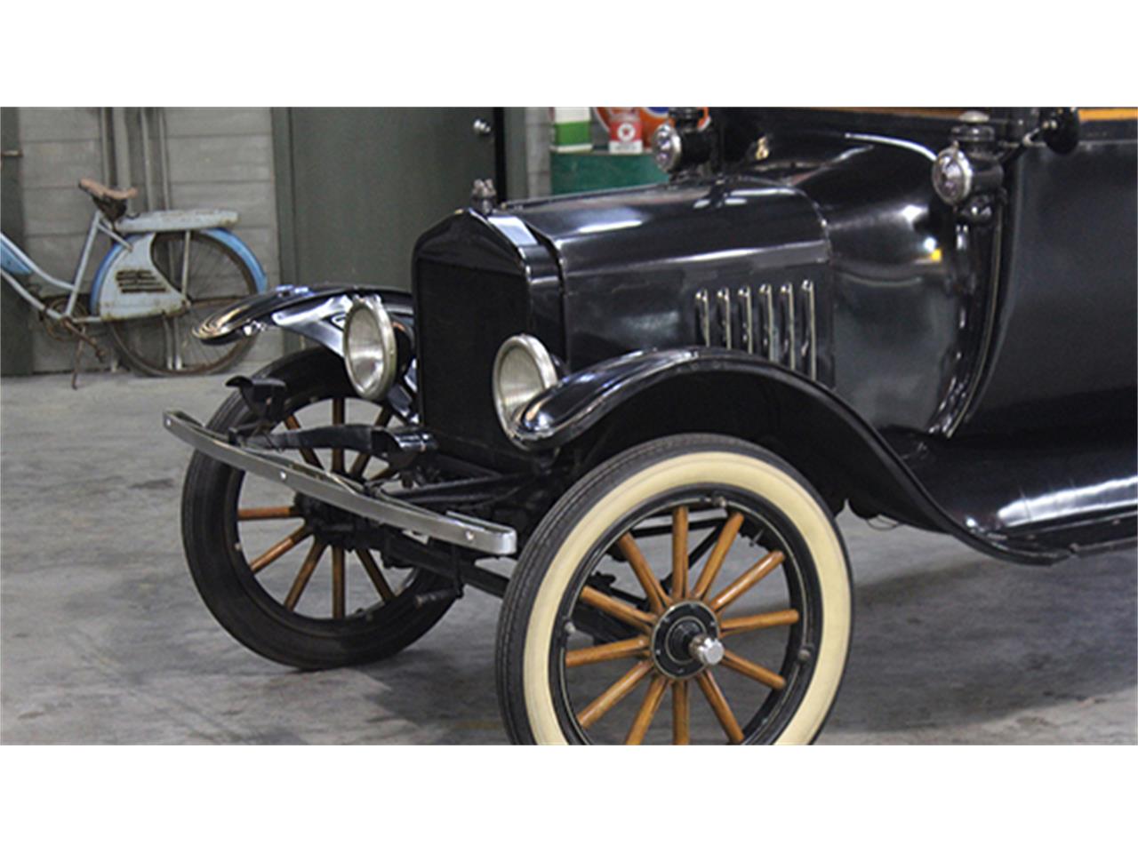 1921 Ford Model T Center Door Sedan for Sale | ClassicCars.com | CC-980543